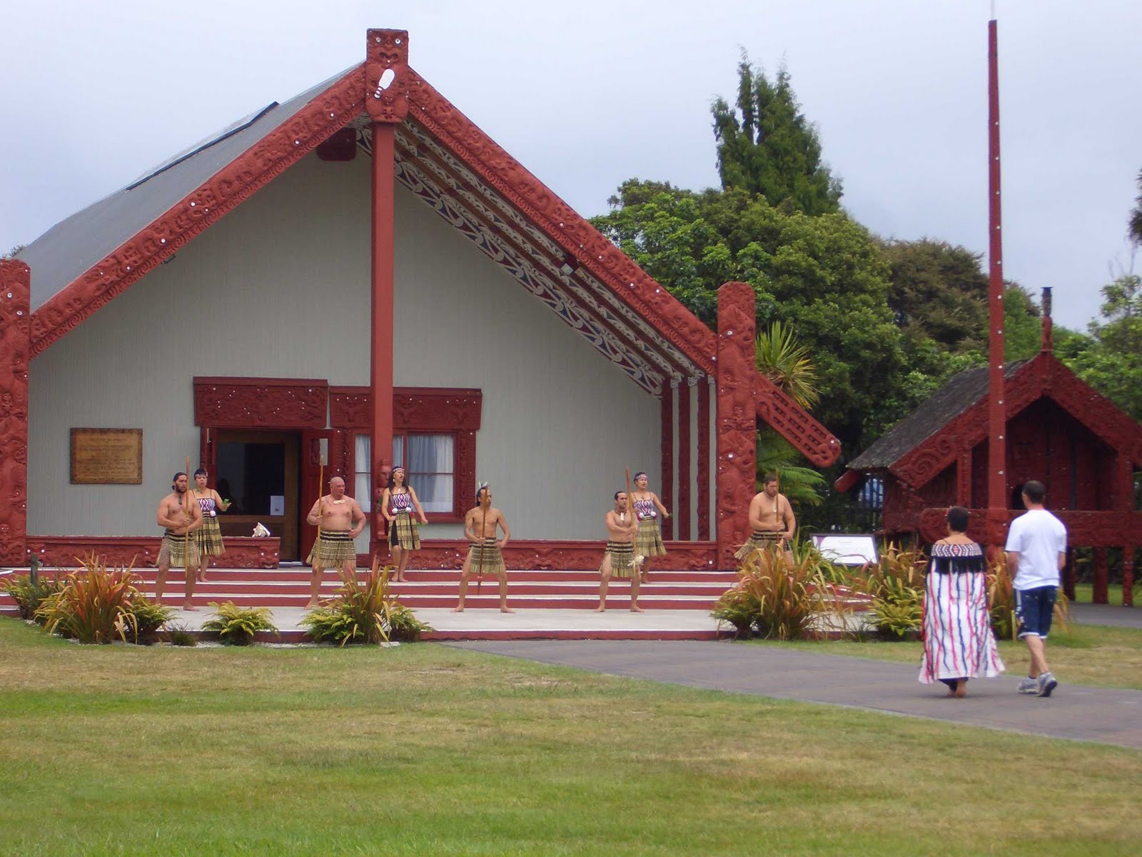 Ida & Nikki Down Under: Te Puia (Maori HQ) – Monday, December 13th