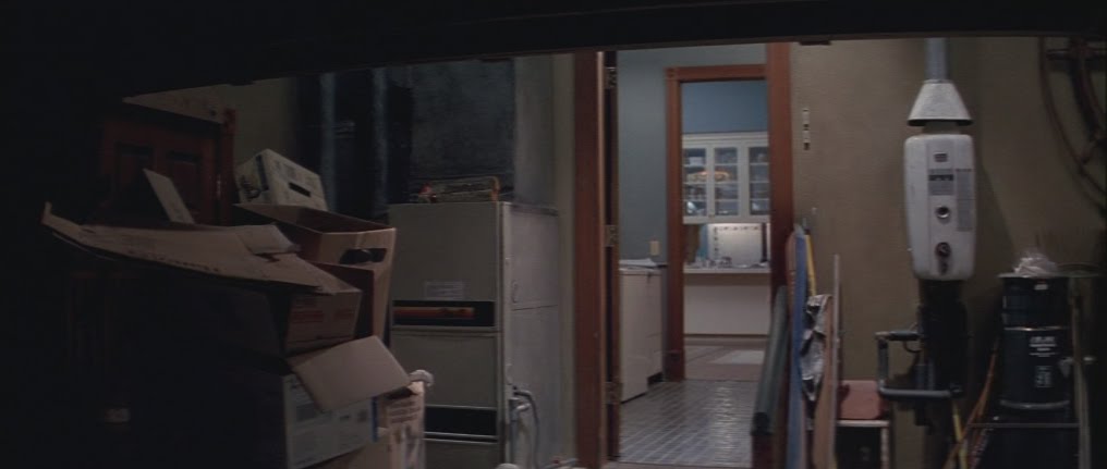 Stale Popcorn: Scream to Scream, Scene by Scene: SCENE 23 of Scream (1: ...