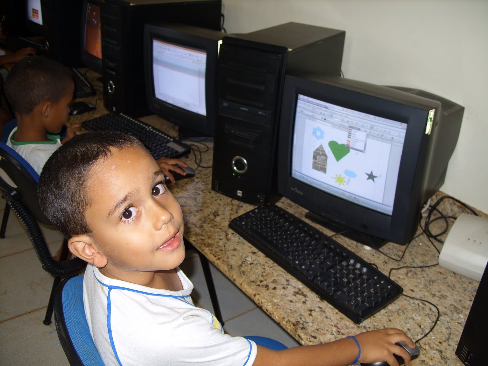 Educação e Tecnologia: A Importancia da Informática na Educação Infantil
