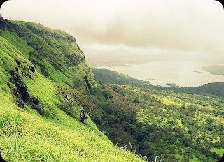 ...basking under my yellow sky...: Destination - Erigabo