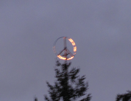 Editorials from Theslowlane: Lighted peace sign yard art