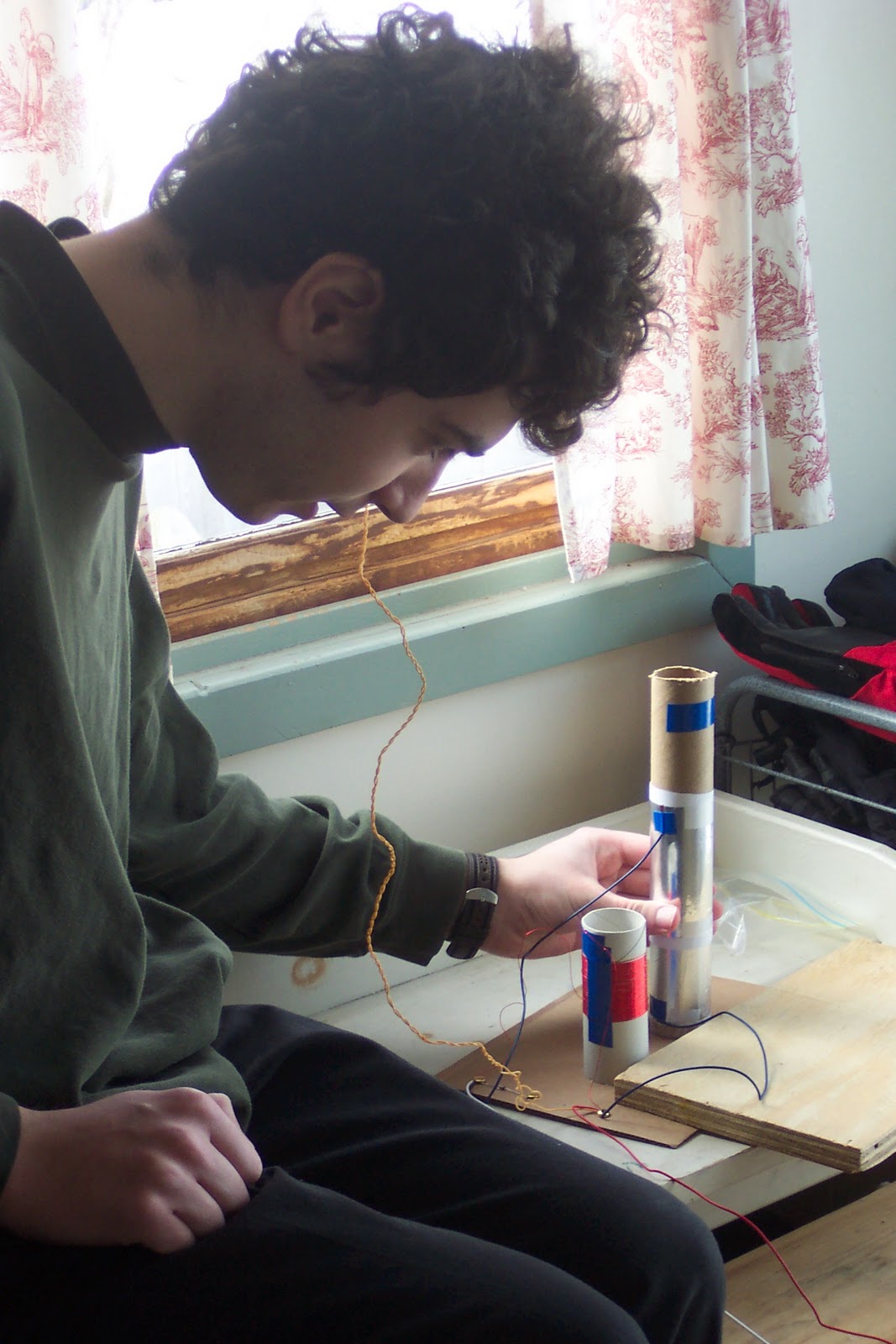 Integrated Science at Home: Powered by Radio Waves