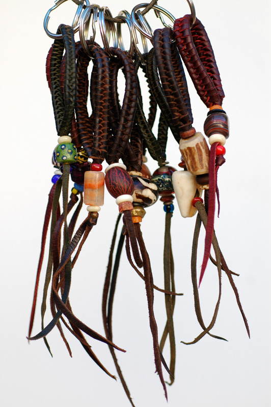 el Vuelo del Libre - Beads & Leather Art - Arte en Cuero y Cuentas ...