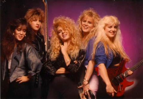 Rocka' Aline: Phantom Blue