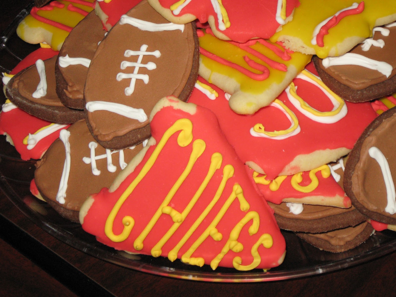 Confections of a Housewife: Kansas City Chiefs Party
