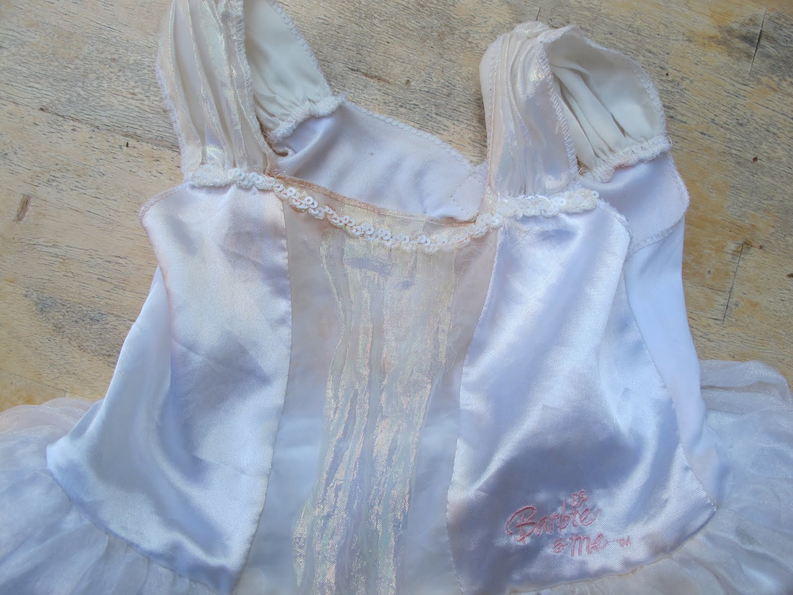 edenfolwell: Princess Dress Rainbow Rescue