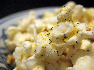 Cave Cibum: Friday I'm in Love... with Little Lad's Herbal Popcorn