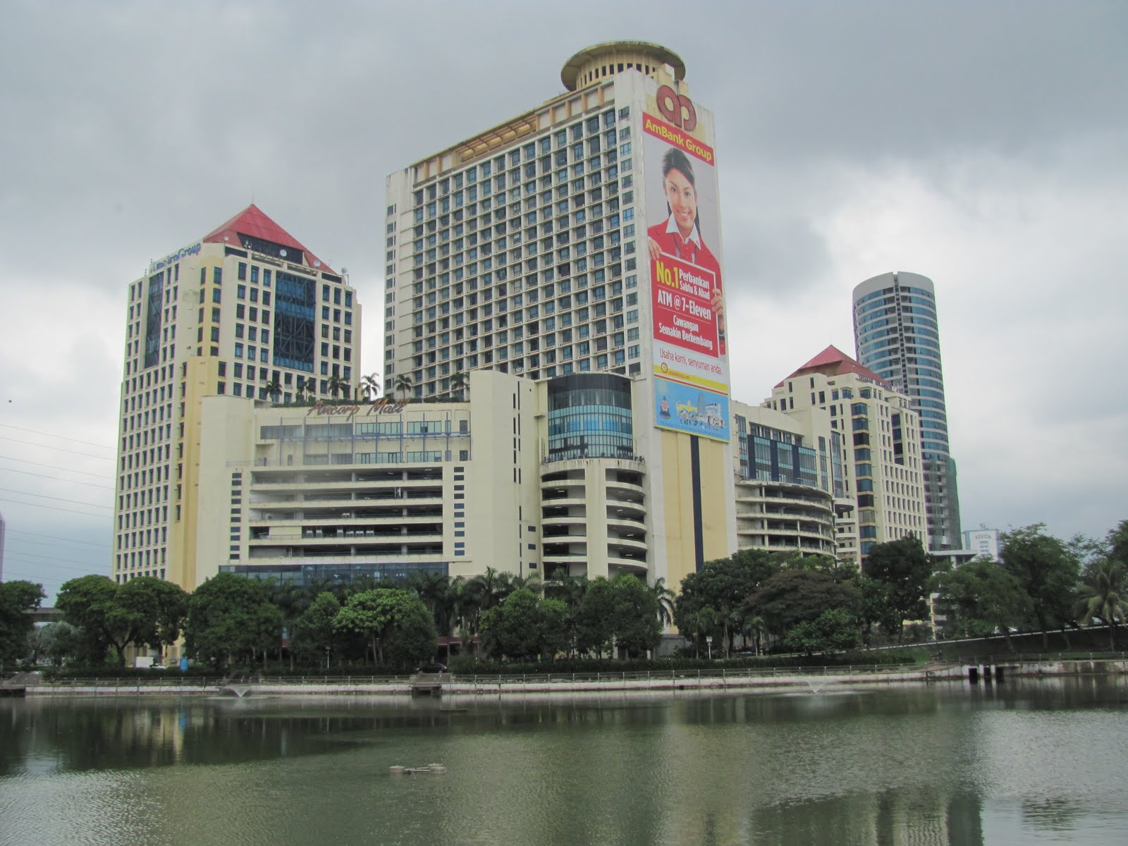 Mark McGinley's Fulbright in Malaysia: New Apartment in Amcorp Mall ...