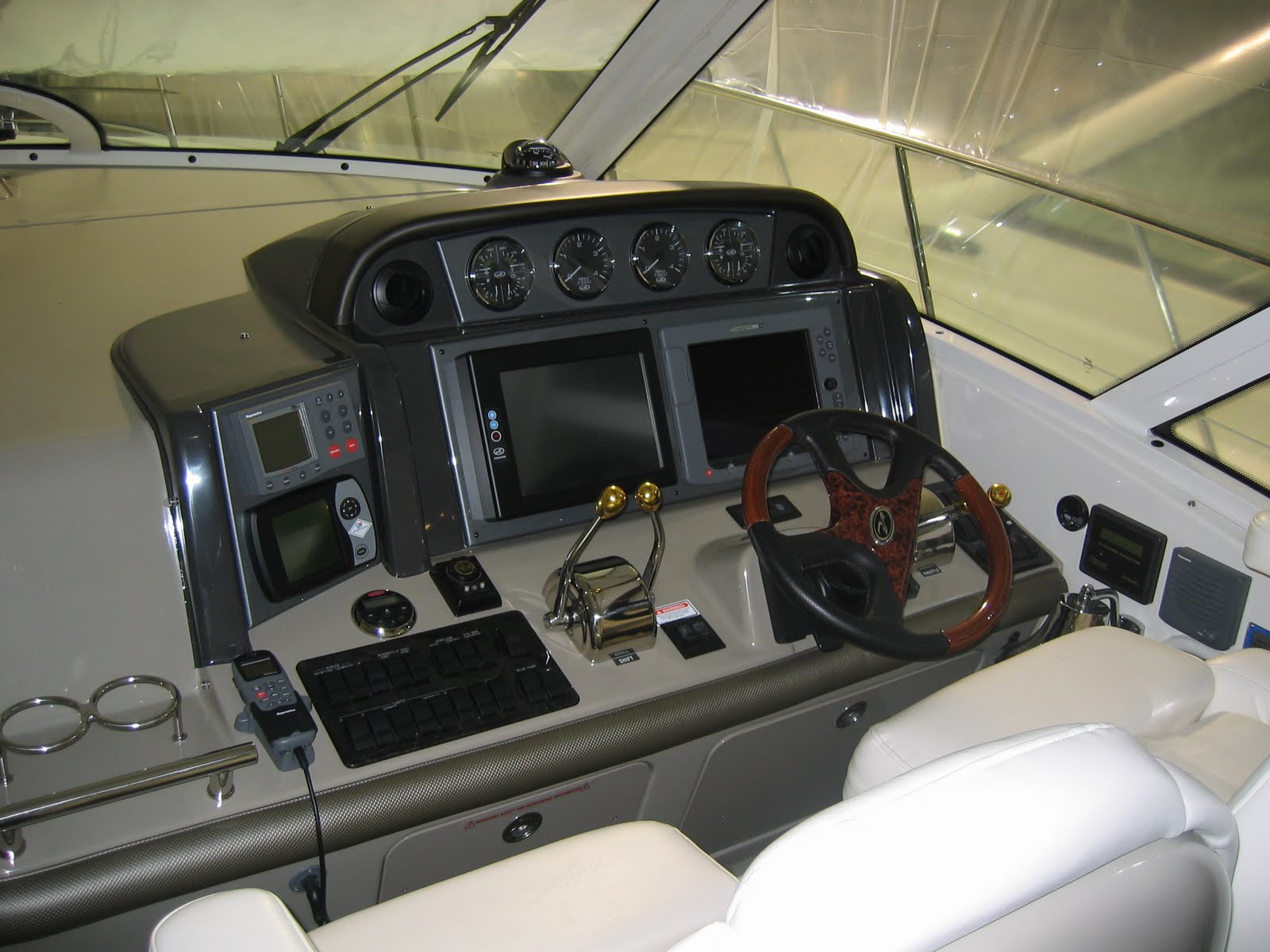 Guided Discovery: Sea Ray 48 Sundancer