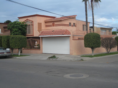 Tijuana Bible: Casas en Playas de Tijuana/Homes in Playas