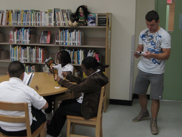 Reading to the Miami Gardens Elementary School - We Love Colors Friends ...