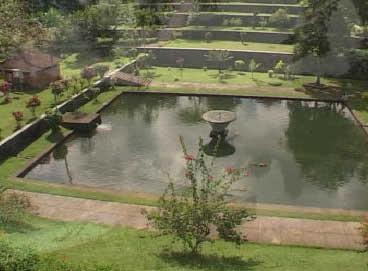Taman Narmada (Lombok, Nusa Tenggara Barat) ~ Budaya