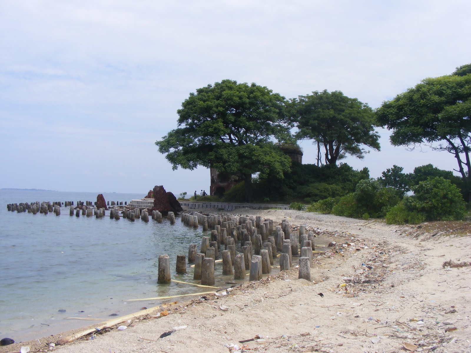 Pulau Untung Jawa Tour: Pulau Onrust di Kepulauan Seribu