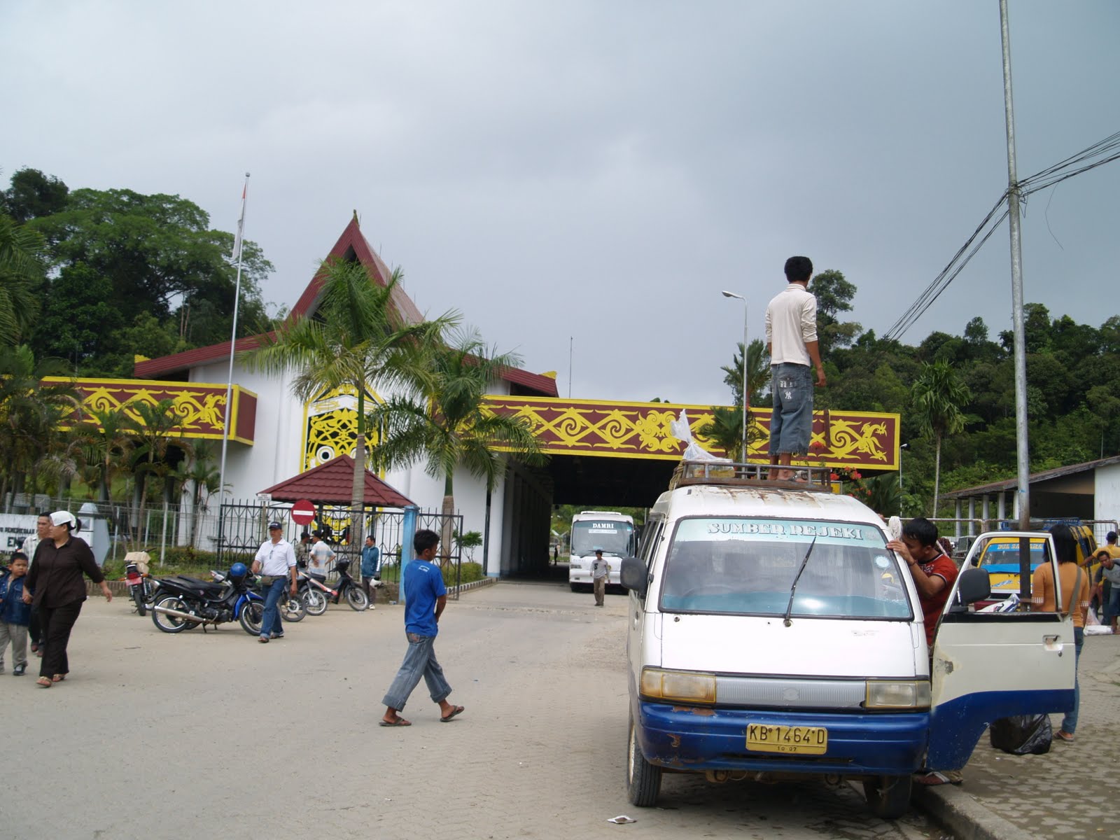 Gubernur Kalimantan Barat: Entikong Perlu Embarkasi