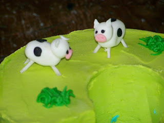 Fantabulous Cakes: Farm themed number 2 cake