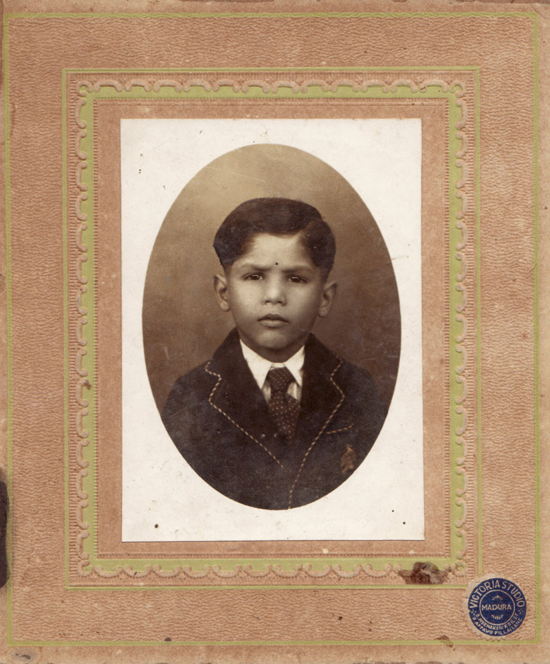 Glass Eyes: Highlights from my Old Photograph collection