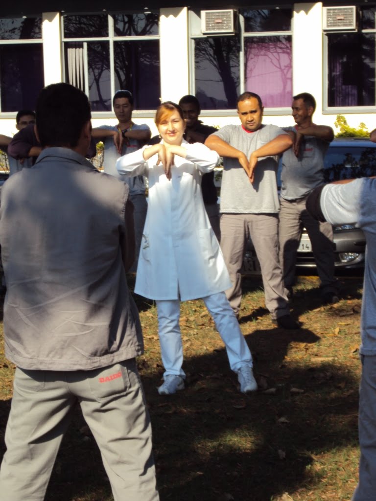 Clark Kenty: GINÁSTICA LABORAL... Que dureza!!!... rsrsrs