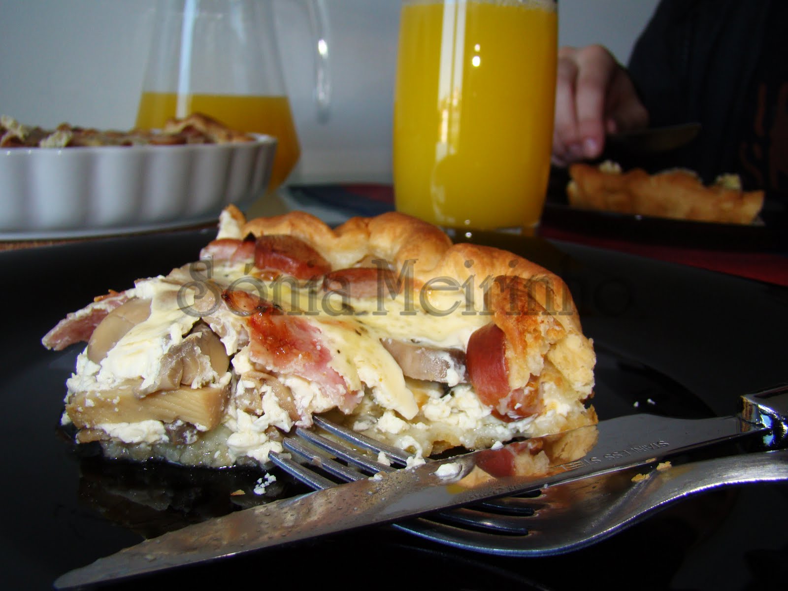 Sónia Meirinho: Tarte Salgada de Salsichas, Fiambre e Cogumelos