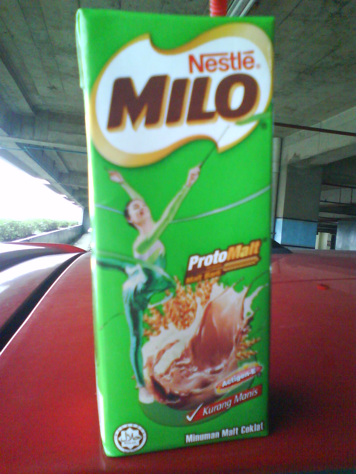 CINTA ITU DIA: Minum Milo Anda Jadi Sehat dan Kuat!