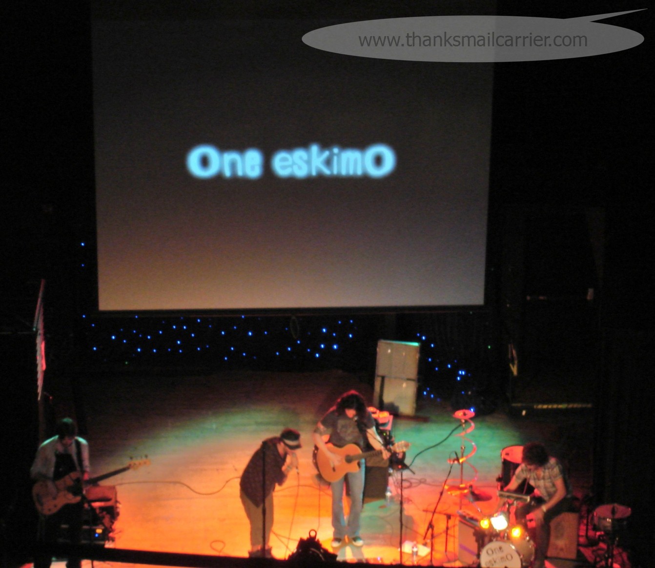 Thanks, Mail Carrier | One eskimO in Concert {Review}