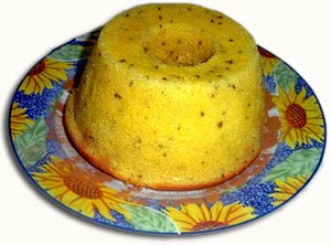 Solange InDICA: BOLO DE FUBÁ COM ERVA DOCE E RASPAS DE LIMÃO