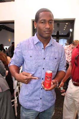 NEXT GENERATION HOSTS SUPERSTAR ESTELLE