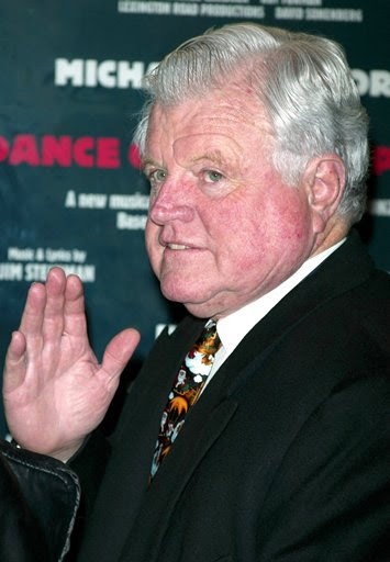 EDWARD KENNEDY DIES AT THE AGE OF 77