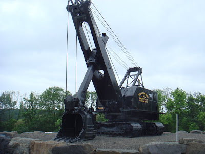 @home.outdoors: Review: Eureka Stone Quarry, Roadside Attraction