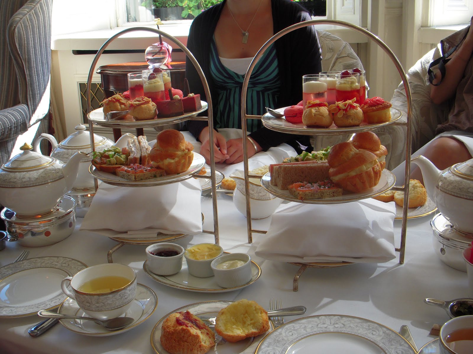 Christina in the World: High Tea and the Ocean