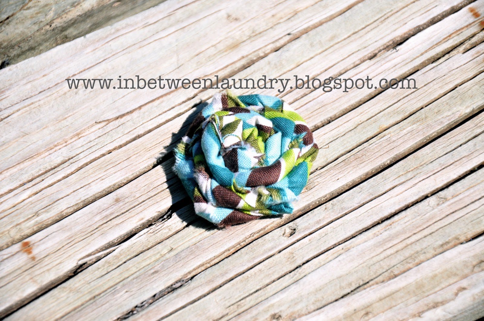 In Between Laundry: Tutorial: Switch-A-Roo Shoes (Part 2)