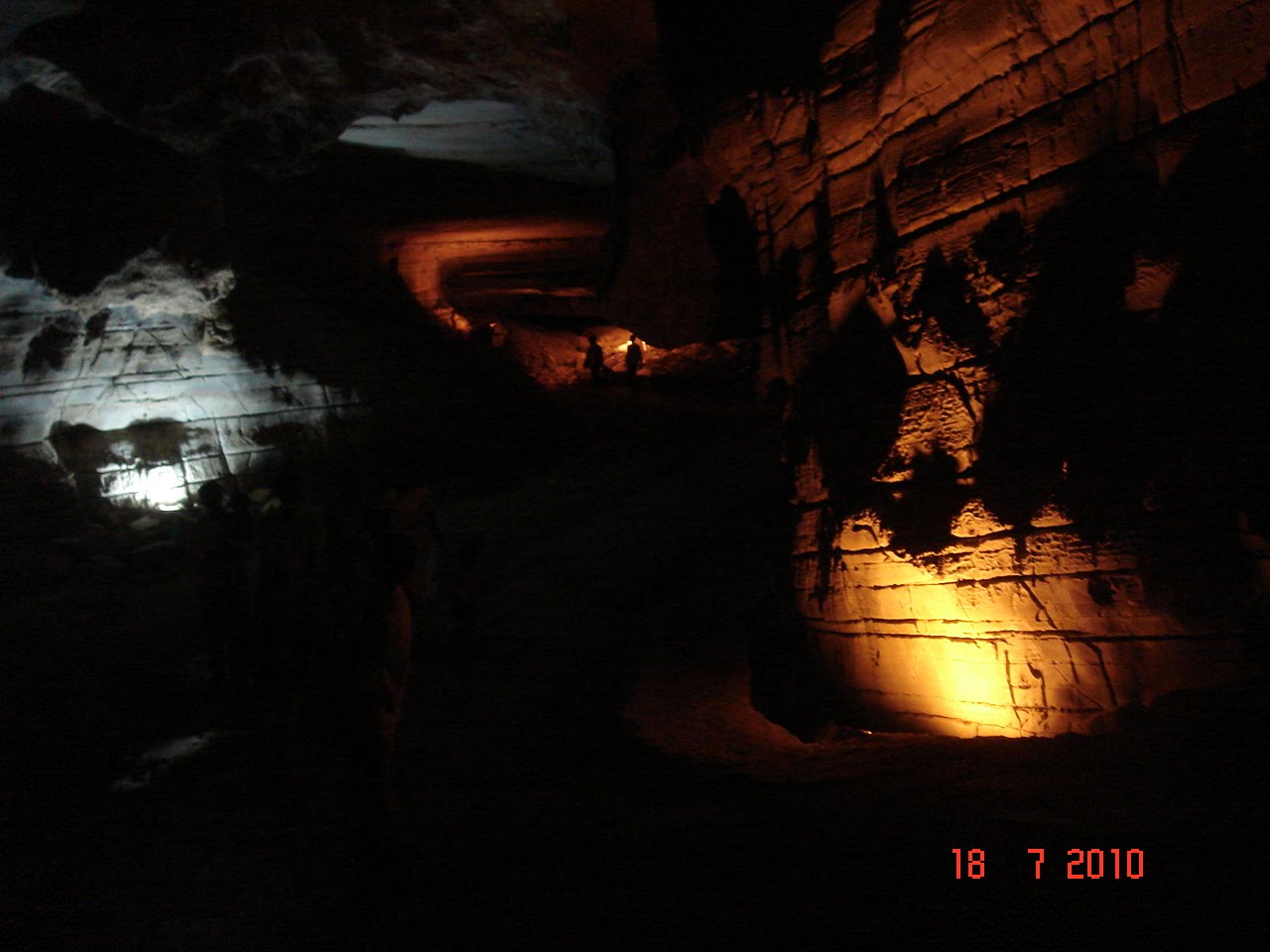Guru's Travel Odyssey: Belum Caves - Amazing work of Mother Nature