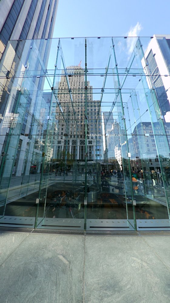 Micro 4/3rds Photography: Wide angle: 8mm vs 9mm