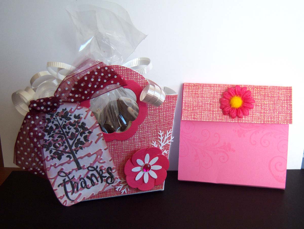 Shoregirl's Creations: Bucket Handbag Gift - Post it note holder