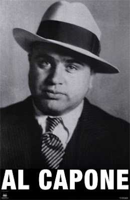 HISTORY: ΑΛ ΚΑΠΟΝΕ
