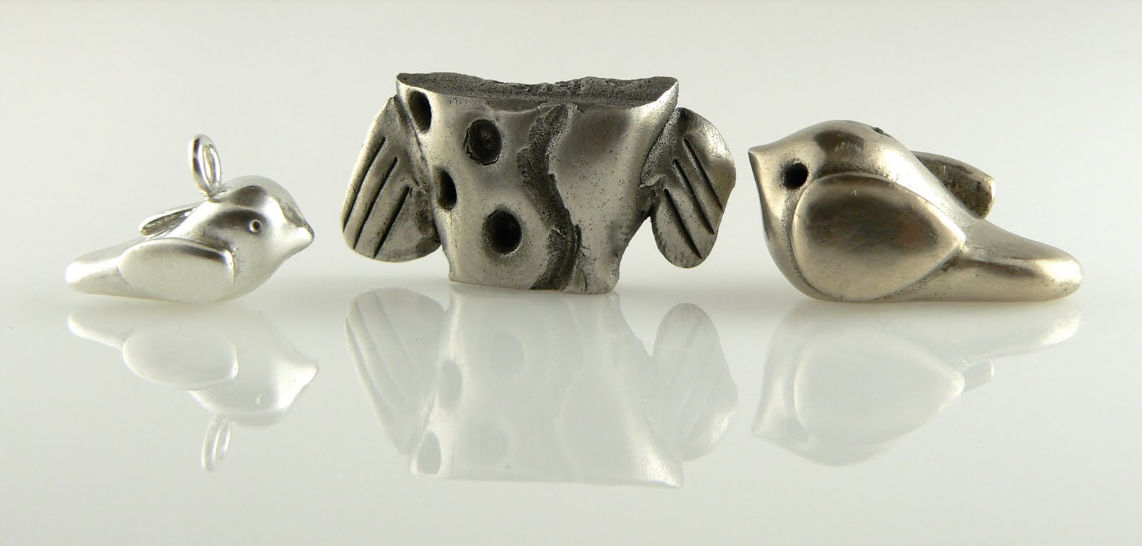Inside the artisan: Experimenting with "White Bronze" clay