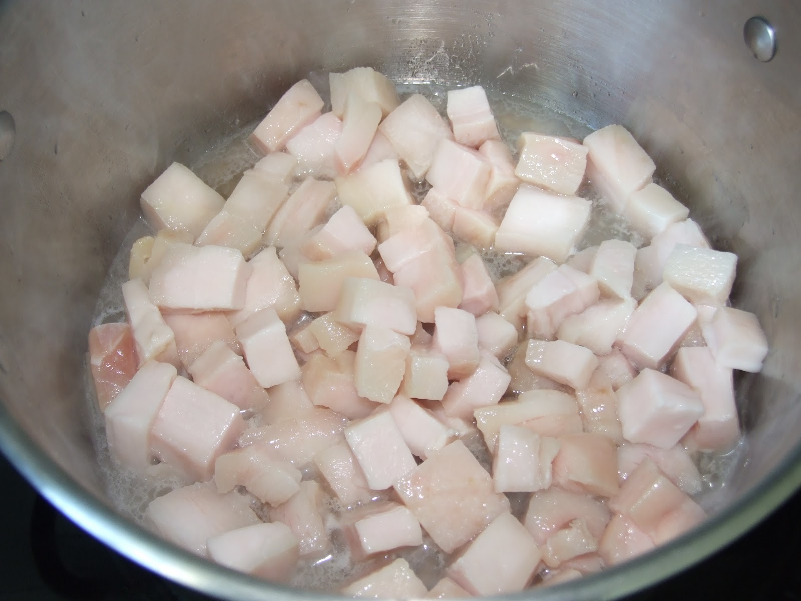 Willow Farm: Render your own LARD!