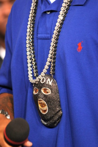 EXIT 8 MUSIC GROUP PRESENTS...YOU SEE THAT CHAIN ?!!!!: Plies - Goon ...