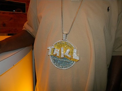 EXIT 8 MUSIC GROUP PRESENTS...YOU SEE THAT CHAIN ?!!!!: Trill ...