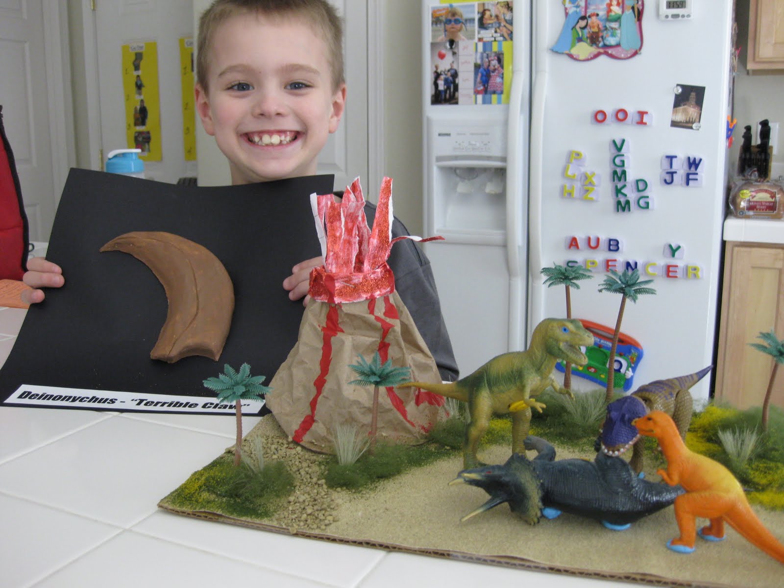 The Davis Family: Dinosaur Science Fair
