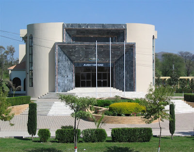 World Famous Universities Degrees: Pakistan Institute of Engineering ...