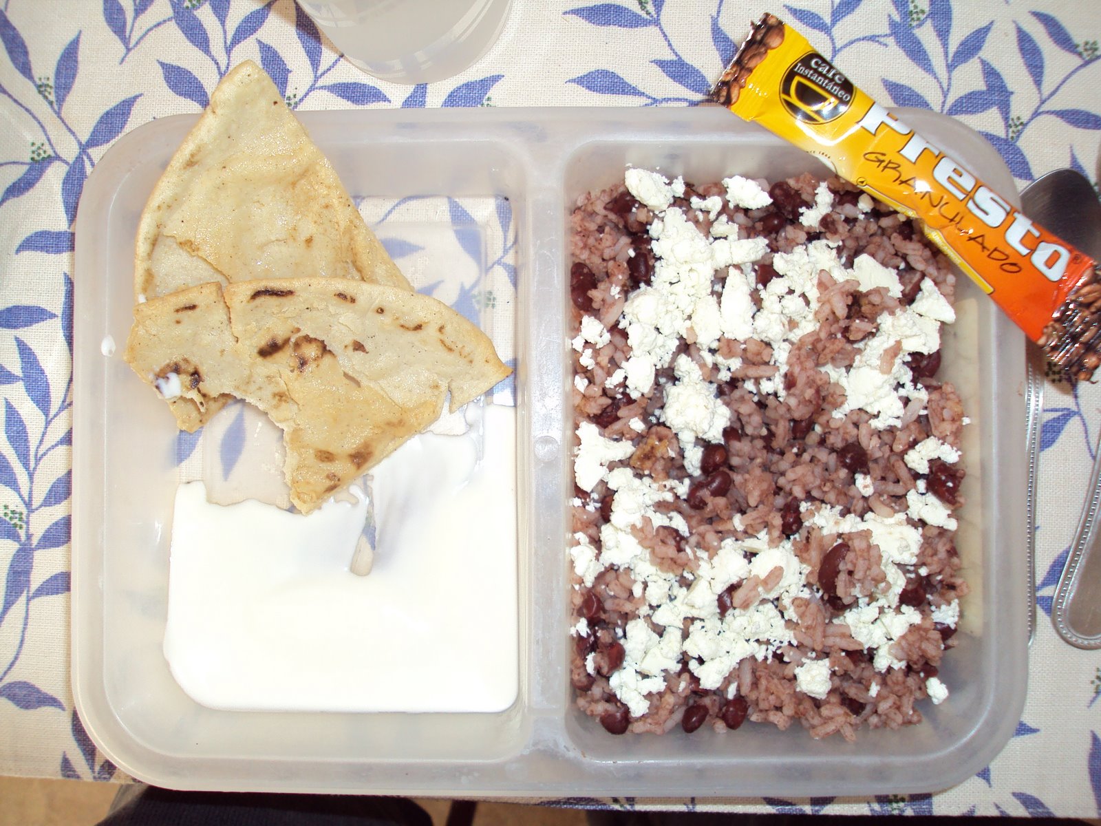 Nicaragua - People and places: My breakfast/mi desayuno