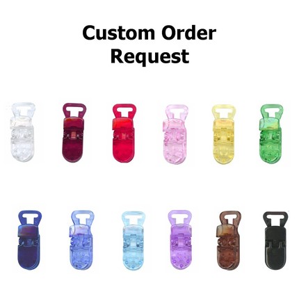 Clover Hut: Hardware - Plastic Pacifier Clip