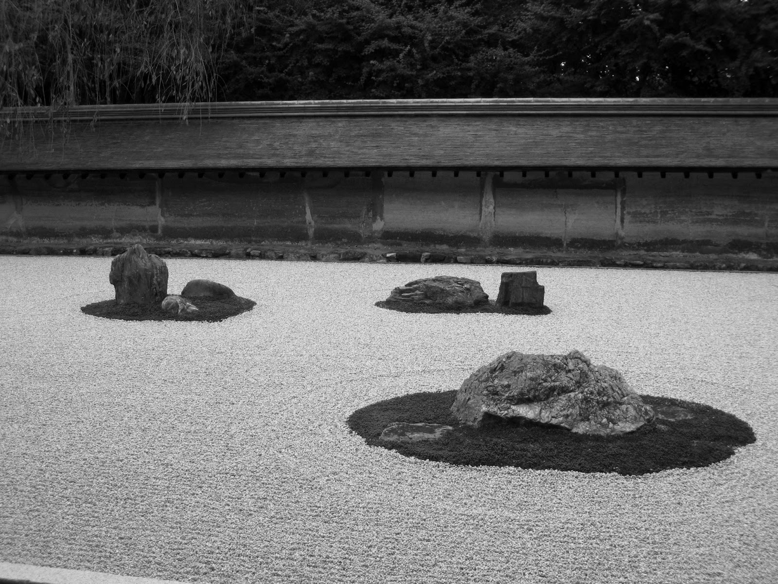 Getting Zen at the Rock Garden of Ryoanji Temple in Kyoto, Japan ...