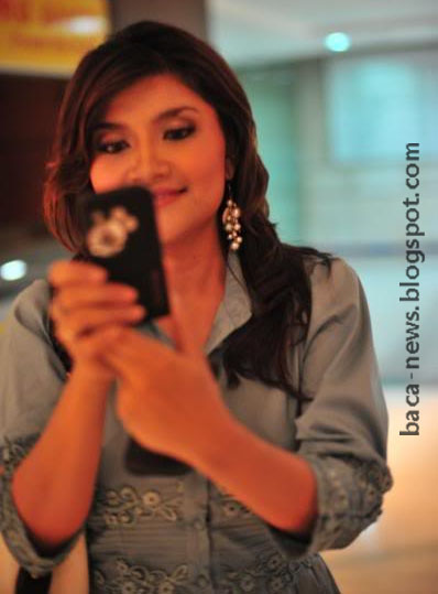 Tina Talisa | Profil Dan Foto Lengkap Tina Talisa Presenter TV ONE ...