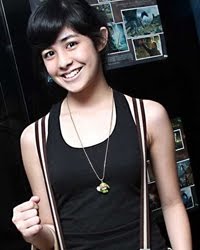 indonesian celebrity: Profil Risty Tagor