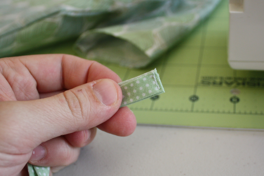 sew-along part 5: hem, collar, buttons