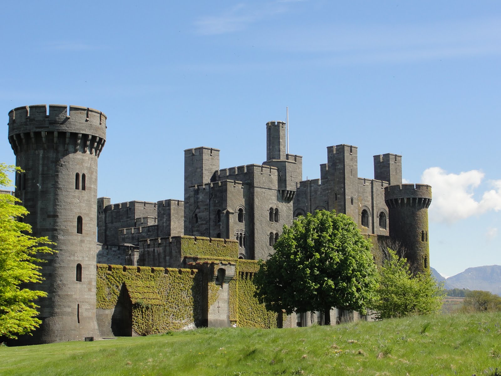 Abroad in Wales!: Rocks in a Circle, Conwy Castle, Colwyn Bay Zoo, and ...