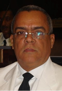 Mao en el Corazón: ¡FELICIDADES EN SU CUMPLEAÑOS, DR. DOMINGO COLÓN!