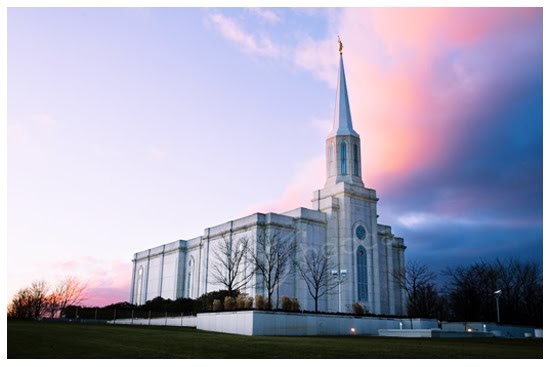 ben & beccalee, photographers: winter at the St. Louis LDS temple