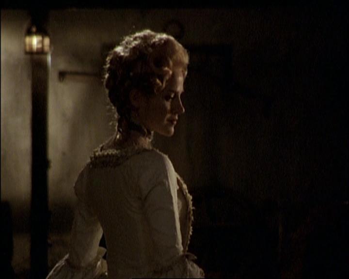 Doux Reviews: Buffy the Vampire Slayer: Becoming, Part 1